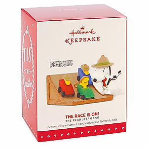Hallmark Keepsake Ornament Peanuts The Race is On! Snoopy's Beagle Scouts Pinewood Derby with Woodstock