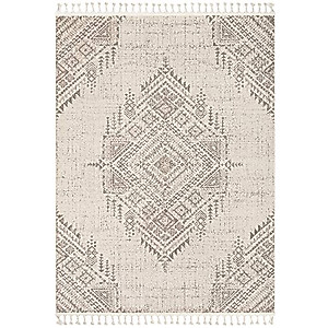 Well Woven Anita Beige Tribal Medallion Area Rug (7'10" x 10'6")