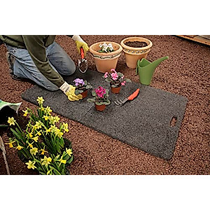 Bedrug | Folding Track Mat / Knee Protection Mat | TrailerWare | 2' x 4' / Charcoal Grey | TW2X4MAT