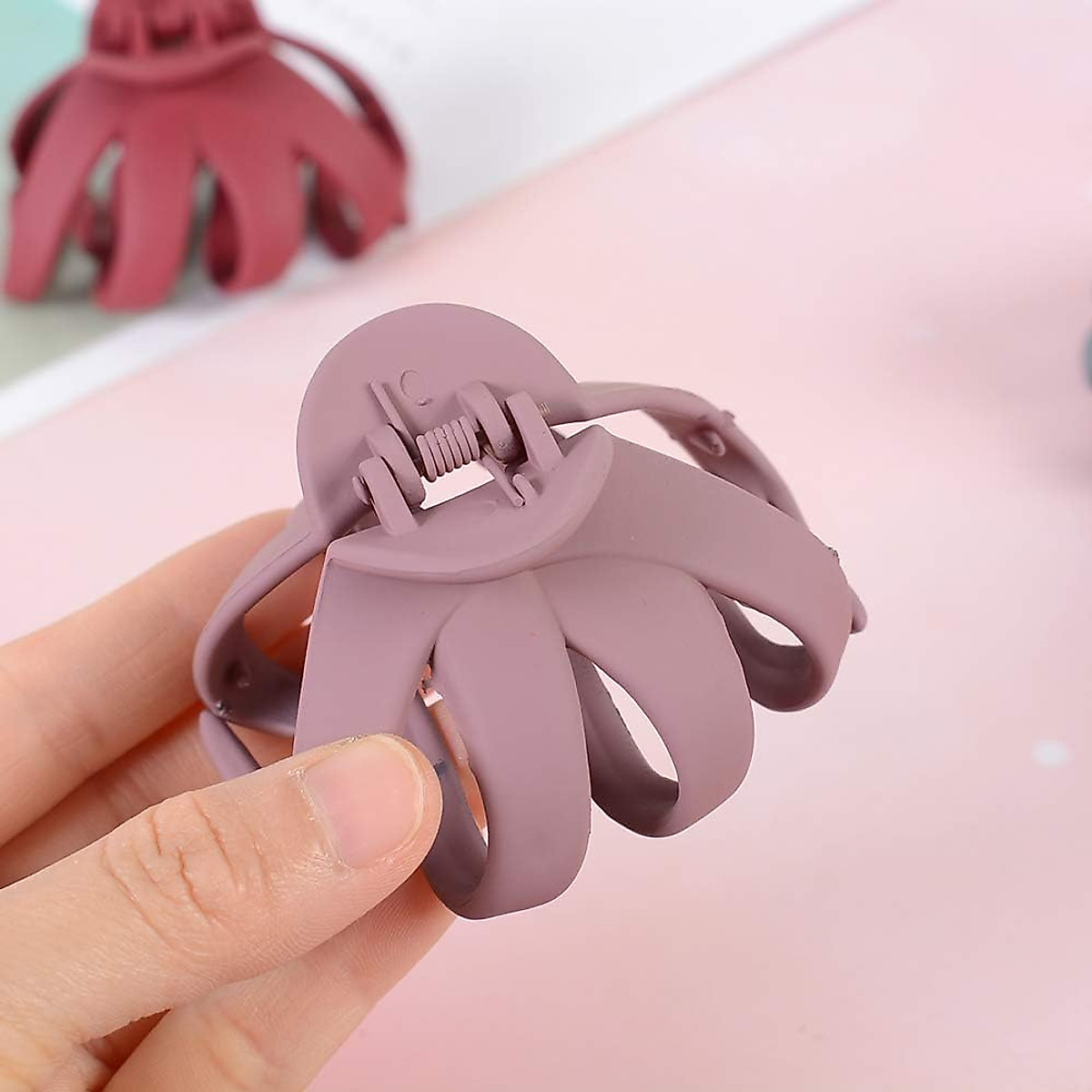 UTENEW Set of 6 Medium Hair Claw Clips No-Slip Grip Octopus Jaw Clips Matte Thick Hair Clips, Women Girl Daily Hairstyle Accessories