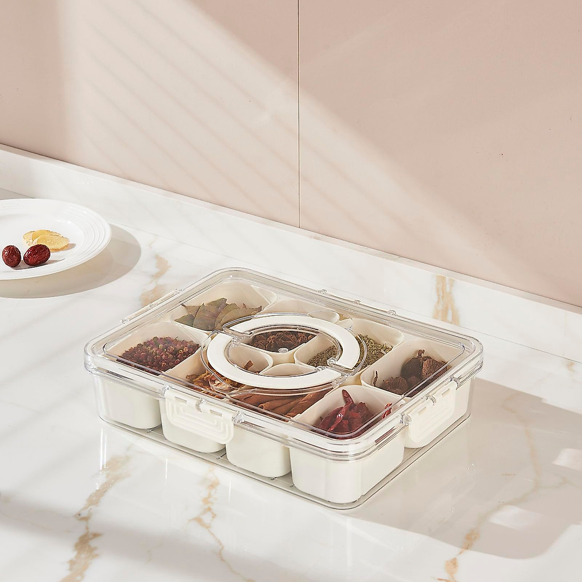 Fumitt Snack Box Container, Divided Serving Tray with Lid and Handle, Portable Snack Organizer for Adults Veggie Tray Charcuterie Boxes Fruit Tray Candy (2.4L 8 Compartments)