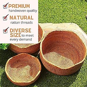 CLAYNIX Woven Fruit Basket For Storage Key Holder Bowl Decorative Wall Bread Vegetable 3 Serving Bowl Set For Organizing Kitchen Natural Rattan Picnic Basket Curve Stackable Set of 3 (Wave)