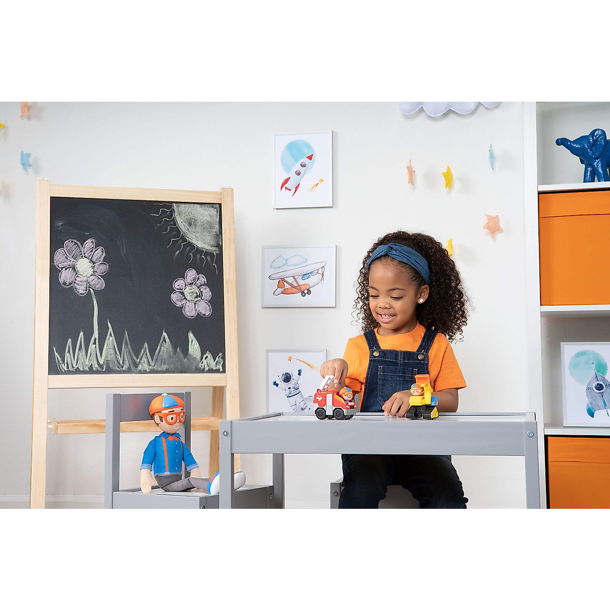 Blippi Mini Vehicle 2-Pack Bundle - Features Ice Cream Truck and Race Car, Each with a Toy Figure Seated Inside - Educational Vehicles for Toddlers and Young Kids