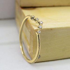 Dazzlingrock Collection White Diamond 5 Stone Beaded Chevron Band for Women (0.05 ctw, Clarity I-J, Clarity I1-I2) in 14K Yellow Gold Size 7