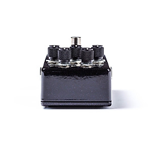 MXR M82 Bass Envelope Filter Effects Pedal BUNDLE with AC/DC Adapter Power Supply for 9 Volt DC 1000mA, 2 Metal-Ended Guitar Patch Cables AND 6 Dunlop Guitar Picks