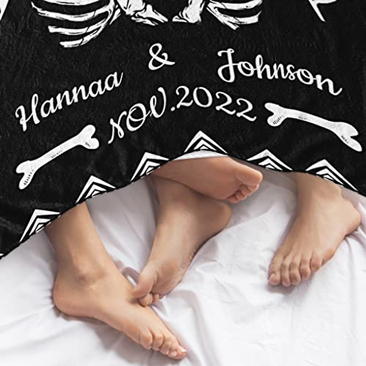 Youltar Boyfriend Gifts Gothic Skeleton Blanket Personalized Christmas Couple Gifts for Him, Unique Birthday Anniversary Wedding Gifts for Boyfriend Girlfriend I Love You Gift Blanket for Couples