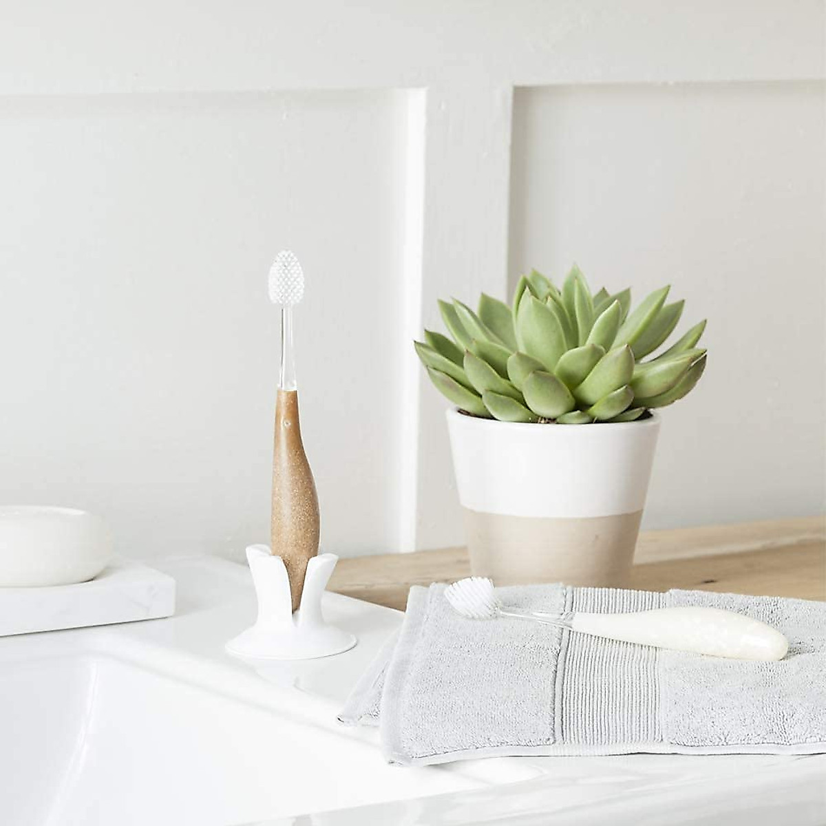 RADIUS Toothbrush Source Floss Brush BPA Free & ADA Accepted Improve Gum Health & Reduce Gum Issues - Medium - Assorted Colors - Pack of 6