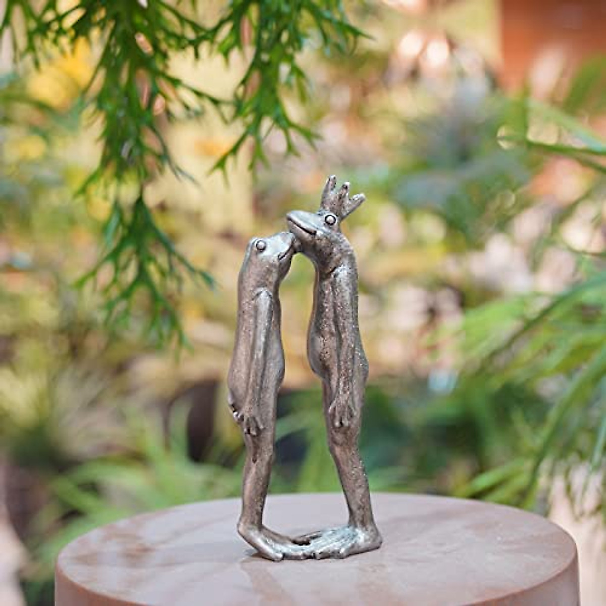 Frog Decor Garden Statue Decor Outside - Artgenius Couple Kiss Plog Statue Outside Frog Figurines for Yard Patio Lawn Decorations Couple Frogs Front Yard Decorations Outdoor 3.6"2.1"8.7" LC LCdecohome