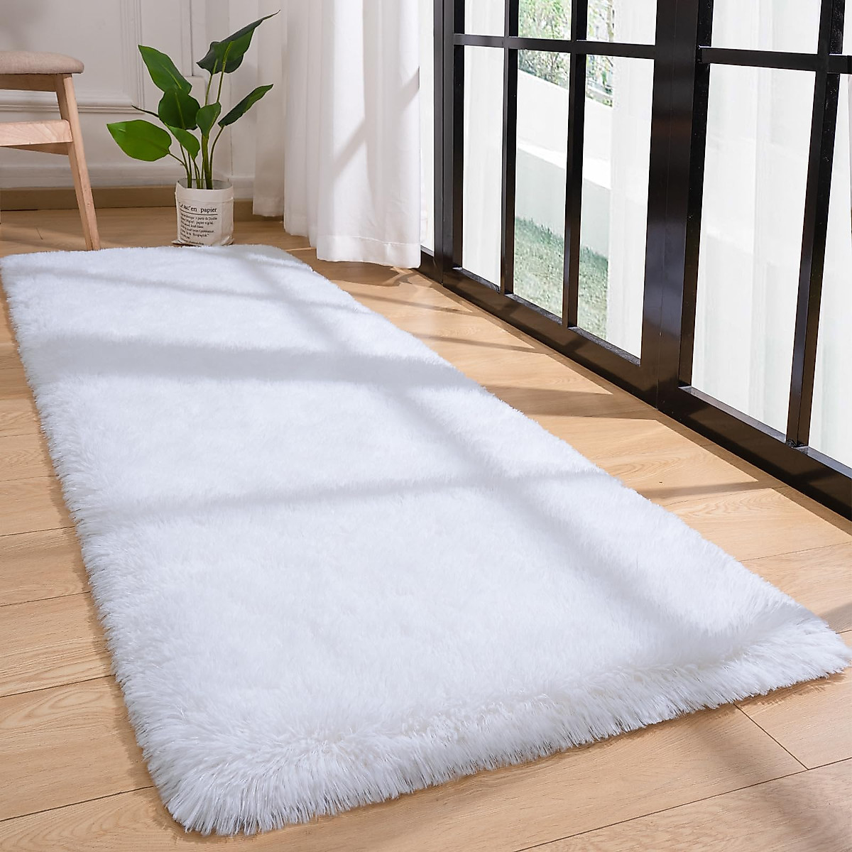 Przemy Fluffy Runner Rug for Bedroom Living Room, 2x6 Feet White Shag Area Rugs, Soft Fuzzy Carpet for Bedside Nursery Kids Room College Dorm, Plush Throw Rug for Home Decor