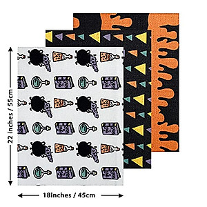 Cottfab 8pcs 100% Cotton Fabric Pattern Fat Quarters Fabric Bundle 22 x 18 Inche（55 x 45cm) Strong and Tightly Woven,Quilting Fabric for Sewing and Patchwork and Face Masks(Halloween Pattern)