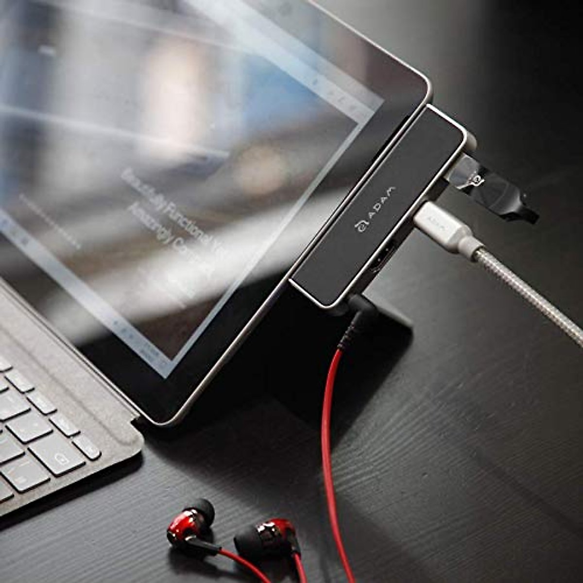 CASA HUB S4 USB-C 3.1 4 Port Hub for Microsoft Surface Go