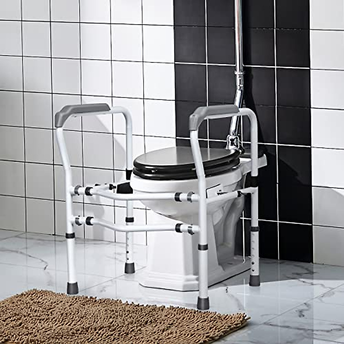 GYMAX Toilet Safety Frame & Rail, Adjustable Free-Assembly Medical Bathroom Assist Frame for Elderly with 360° Rotatable Clip, Non-Slip Heavy Duty Stand Alone Disabled Toilet Riser Handrail Grab Bar