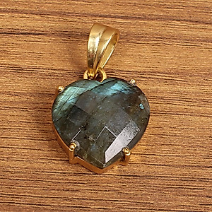 Heart Shape Blue Fire Labradorite Gemstone Gold Plated Brass Pendant, Green (AMZI-1108)