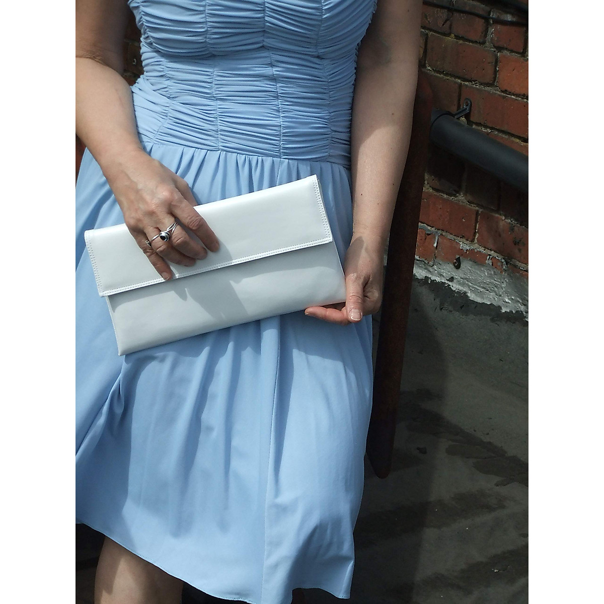 LONI Womens Chic Faux Leather Clutch Shoulder Bag with Long Adjustable Strap in Peach