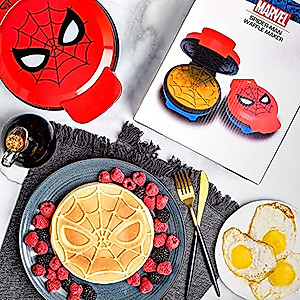 Uncanny Brands Marvel Spiderman Waffle Maker -Spidey's Mask on Your Waffles- Waffle Iron
