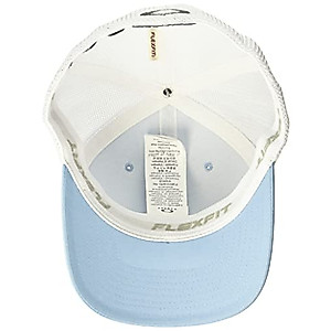 Oakley Golf Cresting Trucker