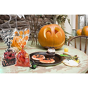 FuraHa 150 pcs Halloween Cello Bags Halloween Cellophane Treat Bags with Ties for Candy Cookie Goodies Gift Wrap Halloween Trick or Treat Party Favors, 6 Designs