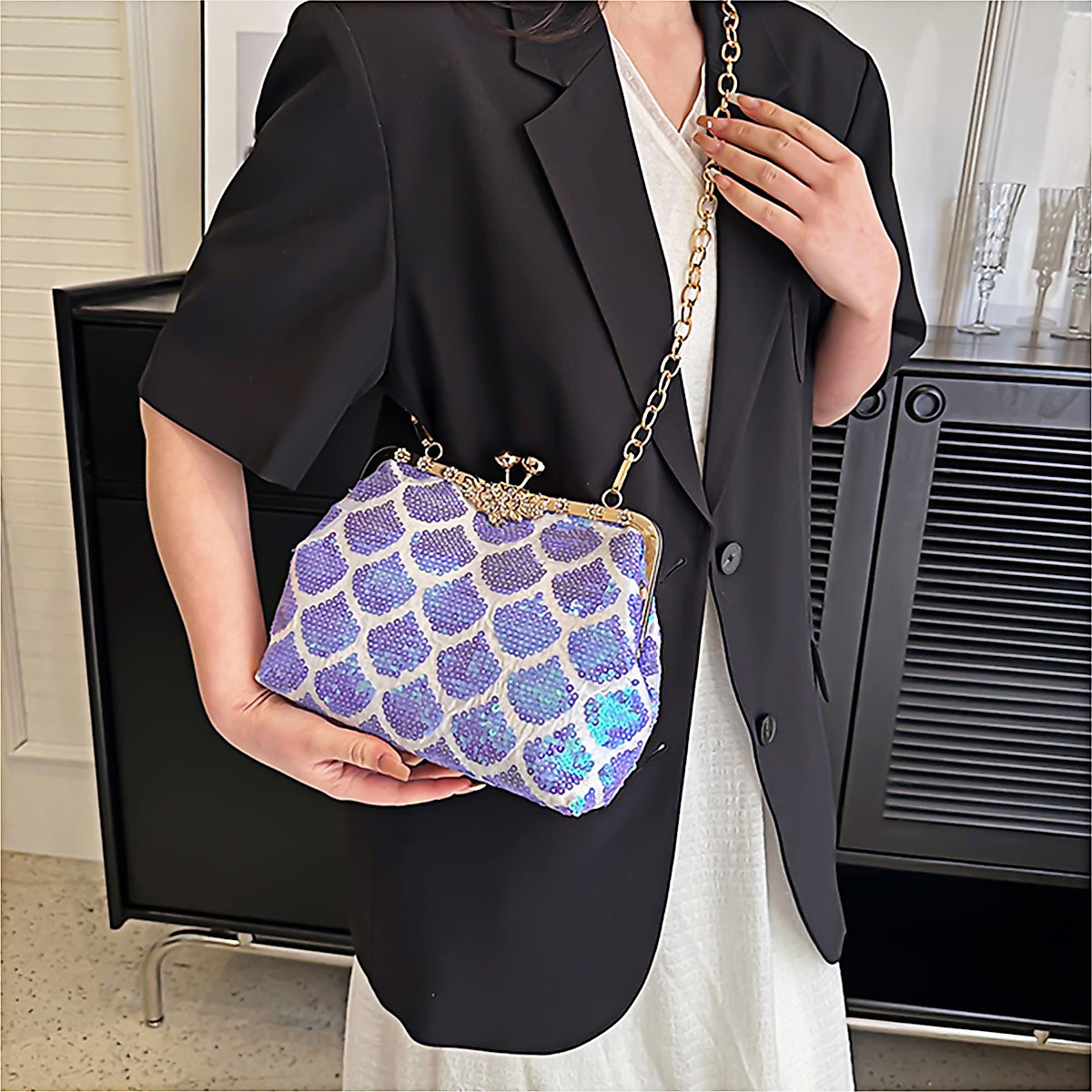 Women Mini Mermaid Scale Sequin Evening Handbag Clutch Chain Strap Cross-body Bag Kiss Lock