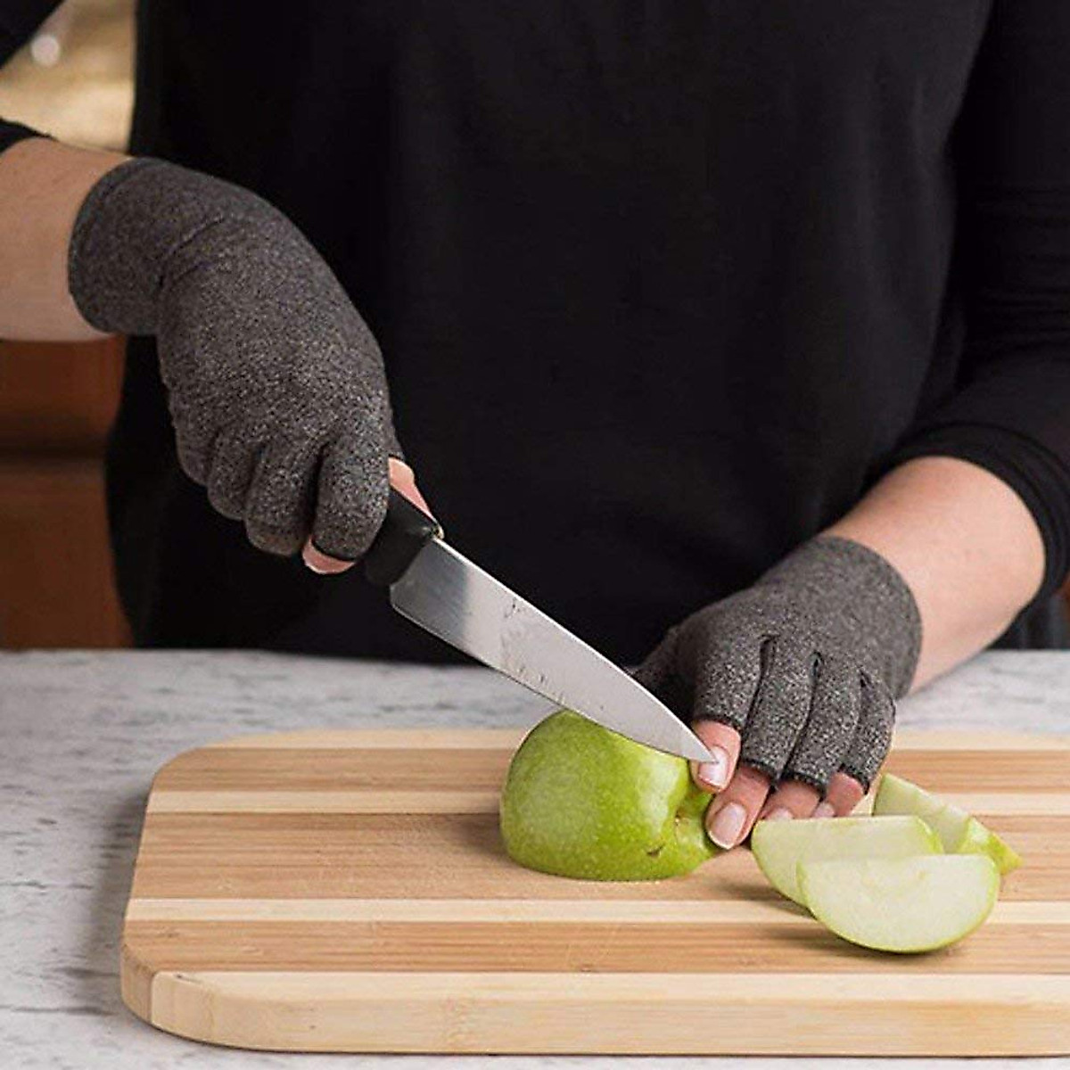 XJXJ Compression Gloves - Healing Pain Relief for RSI Carpal Tunnel Tendonitis Sprains gaming gloves (Color : Grey, Size : Medium)