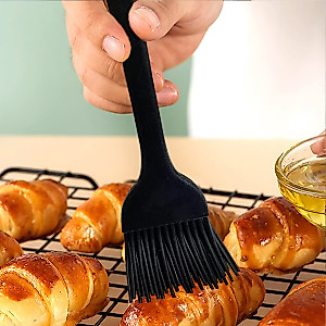 Silicon Pastry Basted Brush, Heat Resistant Basting Brush for Cooking, Pastry Brush for Baking BBQ Grill Cooking Kitchen Spreading Oil, Dishwasher Safe（Black-L）