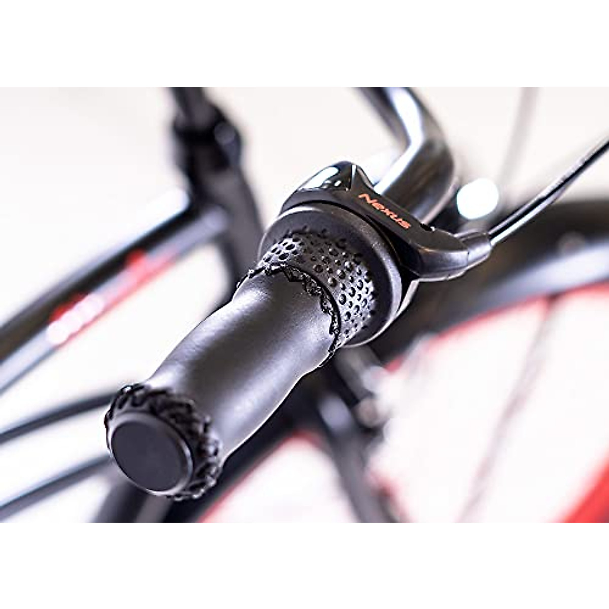 Vivelo Rider Beach Cruiser for Men Complete Bike | Lightweight Aluminium Frame, Coaster Brake, Lights Set, 26-Inch | Adult Bicycle Perfect for City, Outdoors, Terrain, Urban Hills | (3-Speed, Monza)