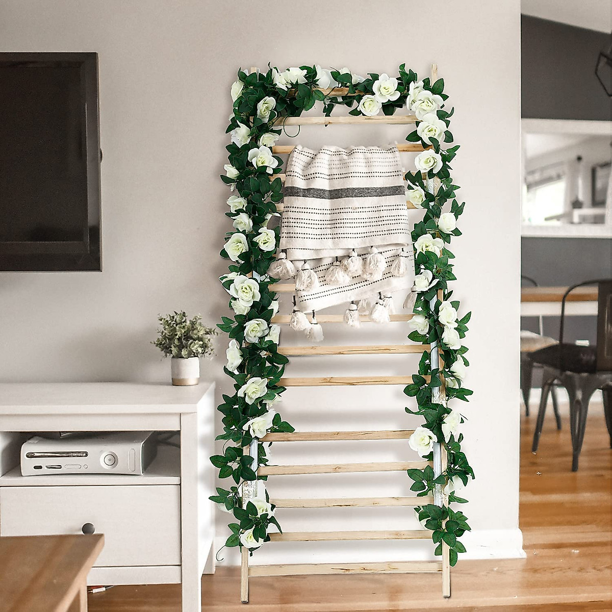 Flower Vines Rose Garland Silk Flowers White Flower Garland Faux Flowers Decor Indoor Fake Vines With Fake Flowers Artificial Flowers Outdoor Home Wedding Party Garden Wall Decoration(4 Pack /30.4 Ft)