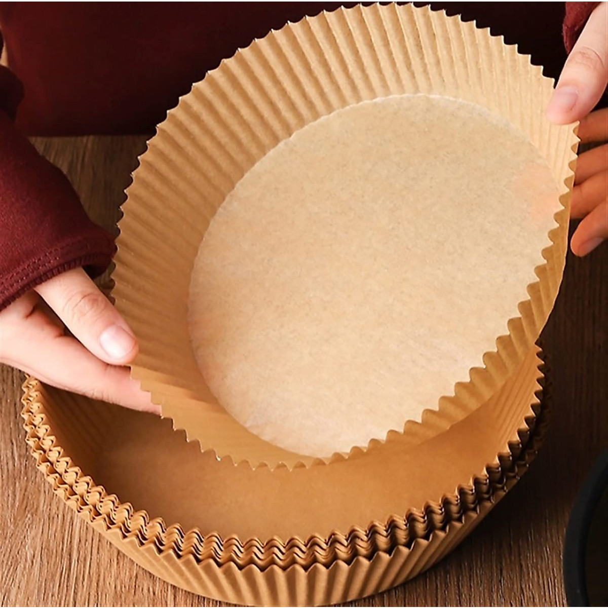 Air Fryer Disposable Paper Liner, Oil-Proof Water-Proof Non-Stick Food Grade Parchment Paper for Air Fryer … (100PCS, Brown)