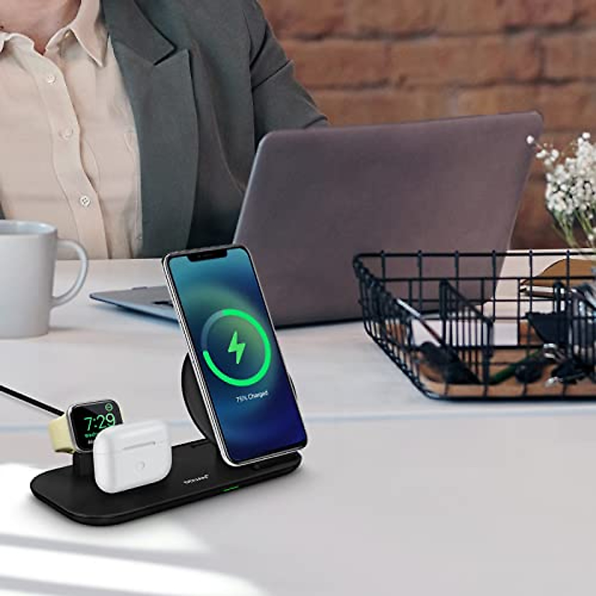 DDUAN Wireless Charger, 3 in 1 Qi Fast Charging Station Dock Compatible for Apple Watch, AirPods Pro/1/2, Charging Stand for iPhone 14/13/12/11/Pro/Max/XR/XS/XS Max/X/8/Samsung(18W Adapter Included)