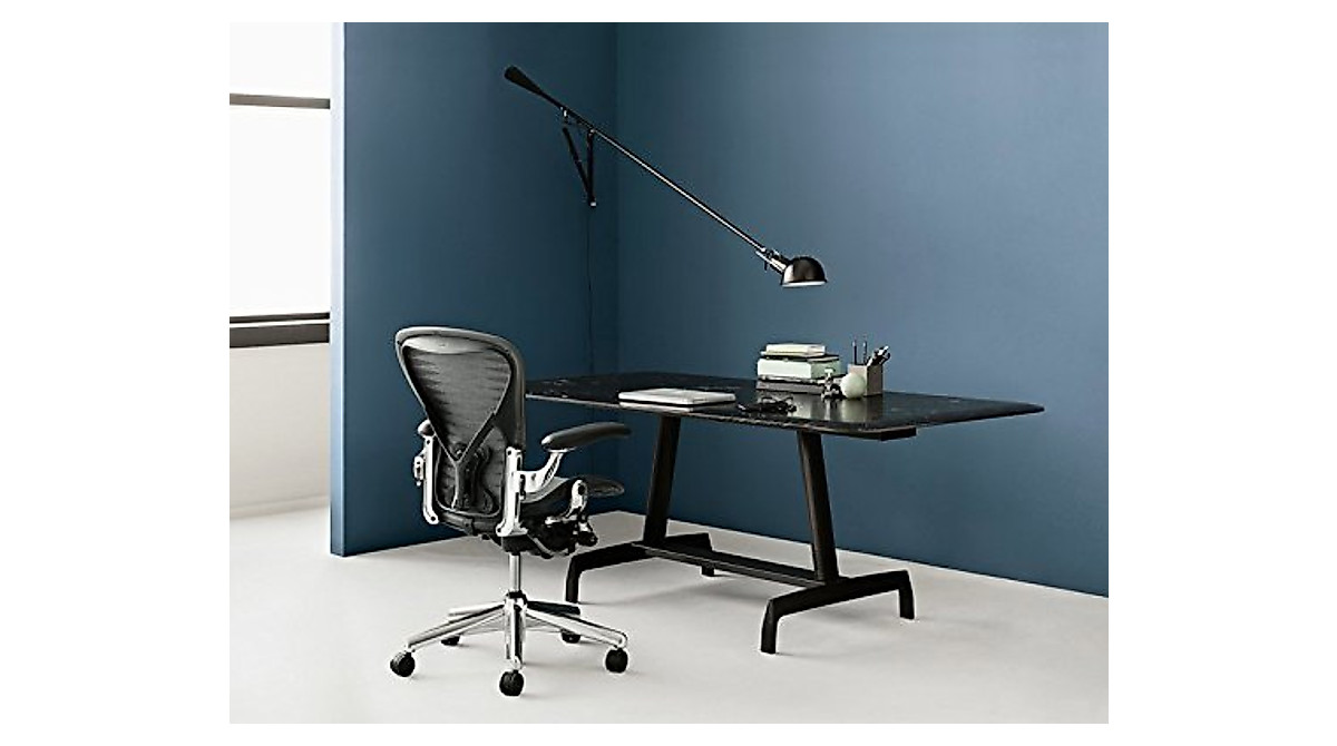 Herman Miller Classic Aeron Chair - Fully Loaded, Size B