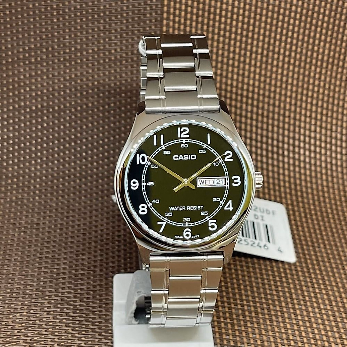 Casio MTP-V006D-1B2 Men's Stainless Steel Easy Reader Black Dial Day Date Analog Dress Watch