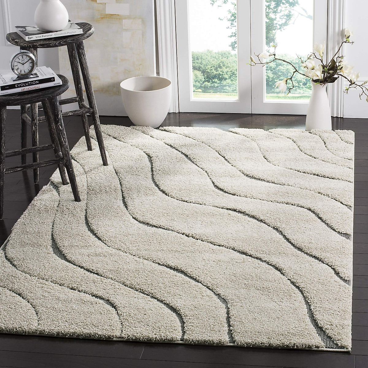 SAFAVIEH Florida Shag Collection Area Rug - 5'3" x 7'6", Cream & Beige, Non-Shedding & Easy Care, 1.2-inch Thick Ideal for High Traffic Areas in Living Room, Bedroom (SG472-1113)