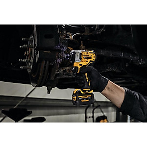 DEWALT DCF901GJ1G1 XTREME 12V MAX* Brushless 1/2 in. Cordless Impact Wrench Kit