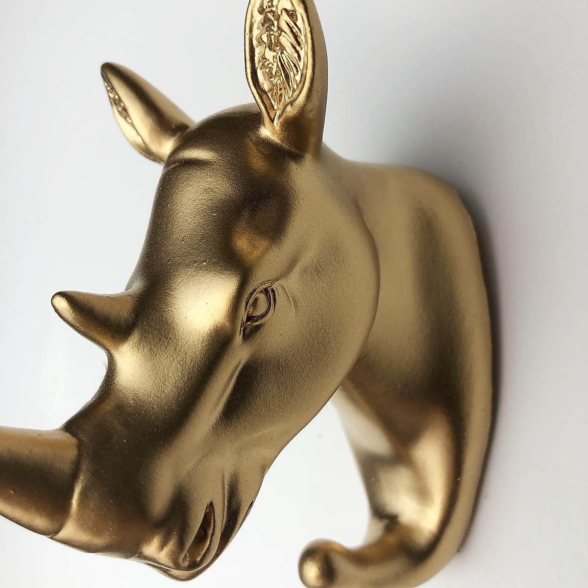 Set of 3 Elephant Head Giraffe Head and Rhino Head Wall Hooks / Hangers Animal Shaped Coat Hat Hooks (Gold)