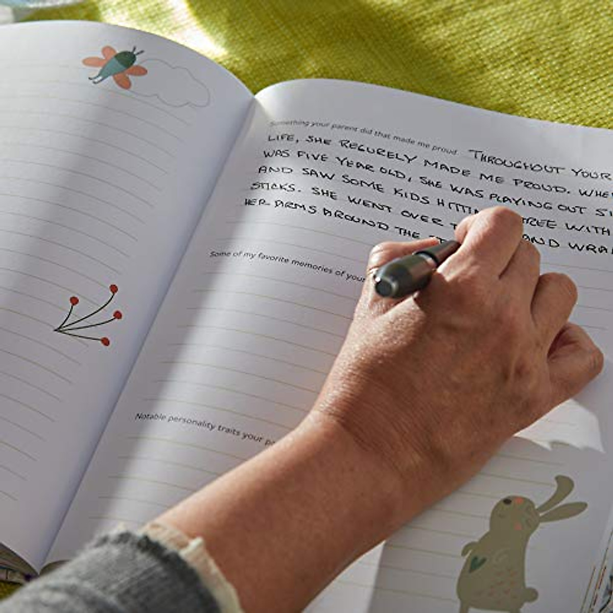 Grandmother's Journal: Memories and Keepsakes for My Grandchild