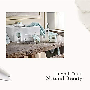 RITUALS Namaste Natural Hydrating Body Cream - Body Moisturizer with Hyaluronic Acid, Shea Butter, Sesame Seed Oil, Sunflower Oil & More - 7.4 Fl Oz