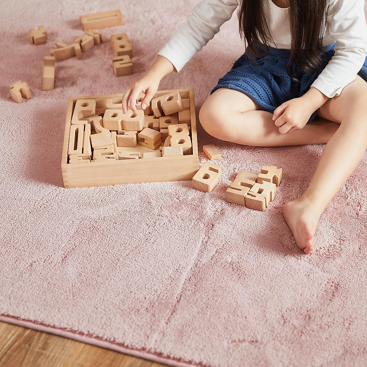 jinchan Solid Plush Runner Rug 2x5 Performance Shaggy Rug Washable Rug Hallway Rug Soft Rug Modern Faux Faux Wool Rug Cozy Non Slip Carpet for Bedroom Laundry Room Living Room Kids Nursery Pink