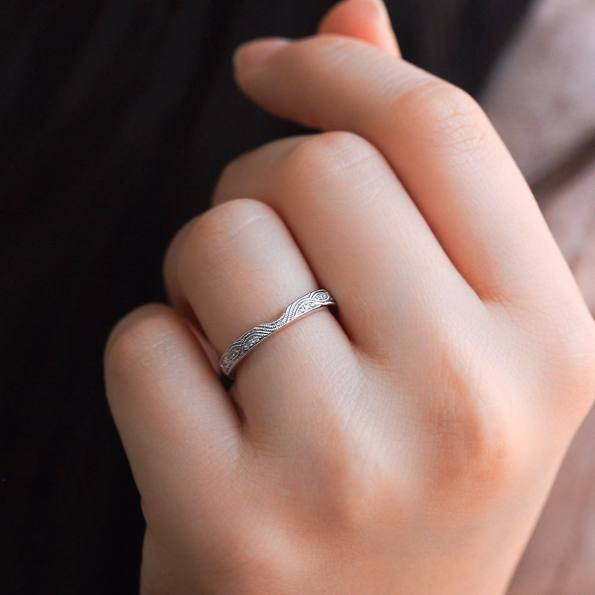 Kobelli Curved Diamond Wedding Band - 62261 Series - 7