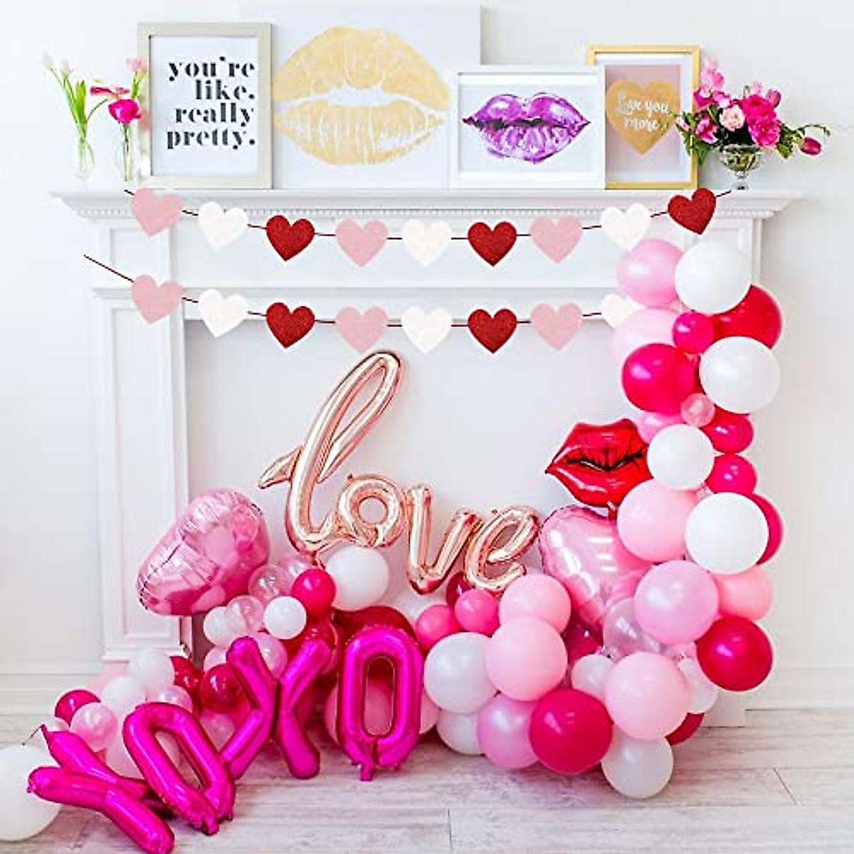 Valentine's Day Banner, Pink & Red Glittery Heart Valentines Day Banner Use for Valentine's Day Anniversary Wedding Engagement Party Home Decorations (Heart)