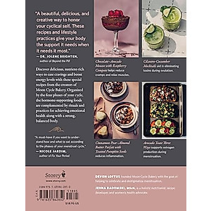 The Moon Cycle Cookbook: A Holistic Nutrition Guide for a Well-Balanced Menstrual Cycle