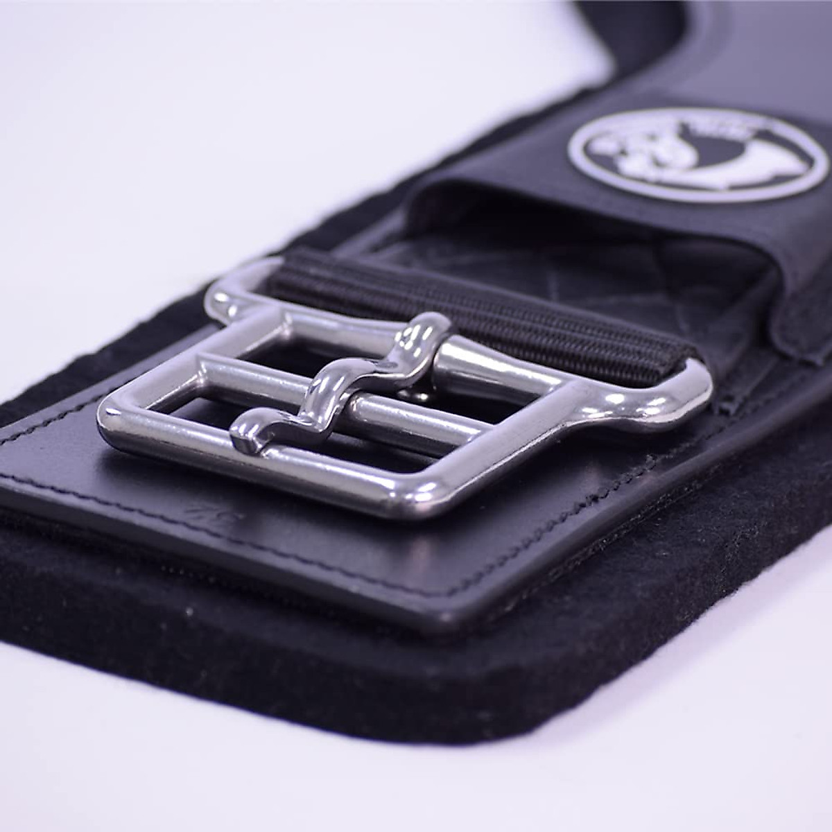 Total Saddle Fit Shoulder Relief Cinch + w/Balance Buckle 32" Brown w/Wool Felt