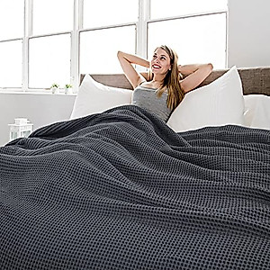 HOMBYS Cotton Waffle Blanket Oversized King 120x128 in, Huge Breathable Waffle Weave Family Blanket for All Season, Large Grey 10x10 Lightweight Throw Blankets for Couch, Bed, Sofa