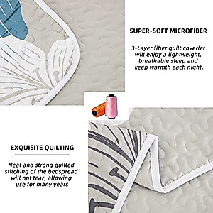 DJY 3 Pieces Quilt Set California King Blue Floral Pattern Quilt Coverlet Elegant Boho Bedspread with 2 Pillow Shams Lightweight Floral Summer Bedding Quilt for Adults Teens 106"x96"