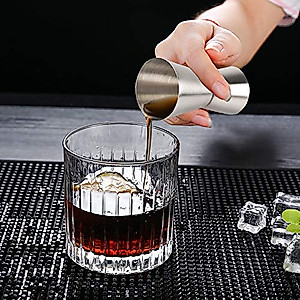 5 Pack Stainless Steel Liquor Pour Spouts Set & 2 Double Jiggers, SourceTon 5 Liquor Pour Spouts + 5 Dust Caps Covers + 2 Cleaning Brush + 2 Double Jiggers for cocktail making