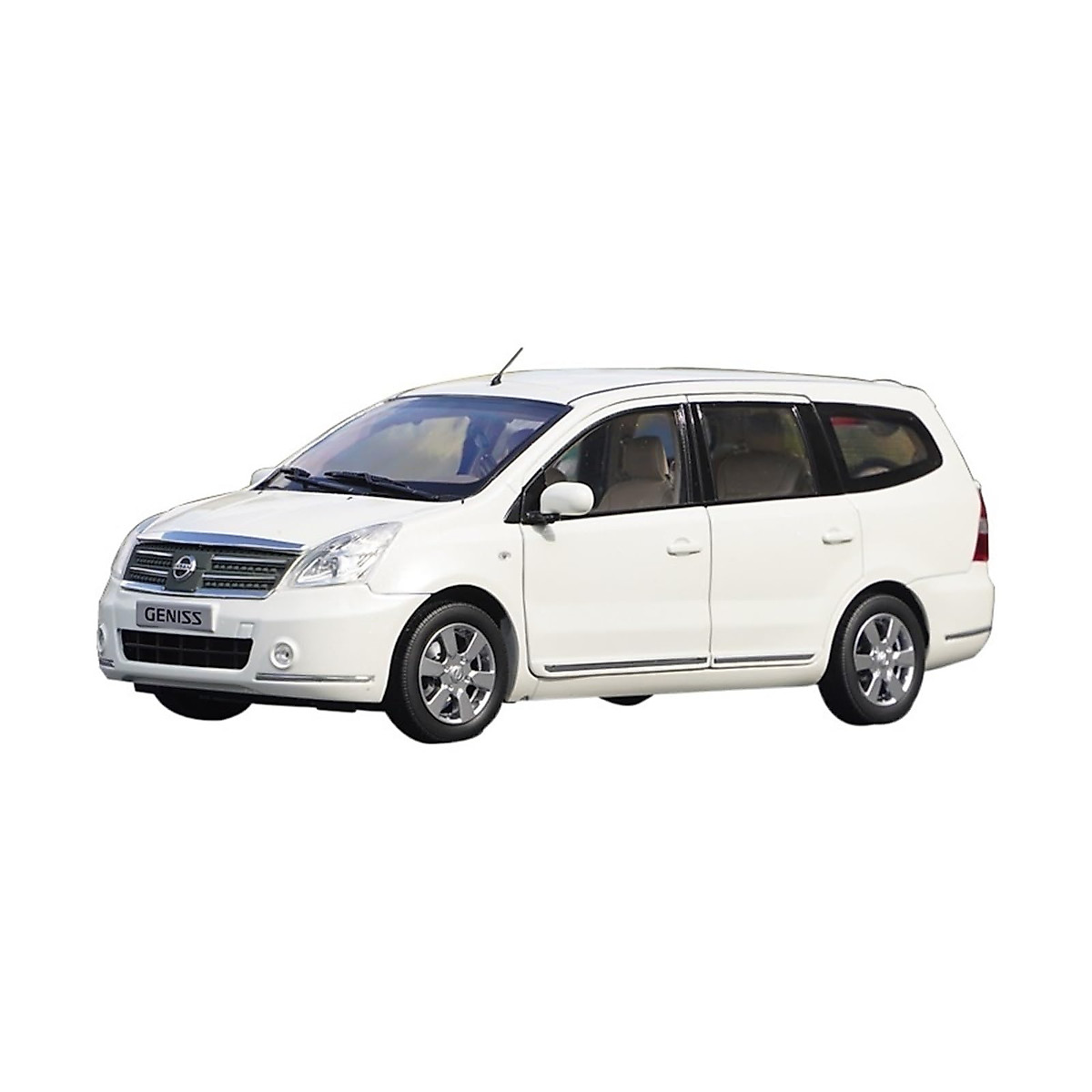 HAYCHE Alloy Resin Car Vehicle Model 1 18 Fit for Nissan Genesis Scale Static Die-cast Alloy Model Car Adult Display Photo Props Decoration Festive Deluxe Gift