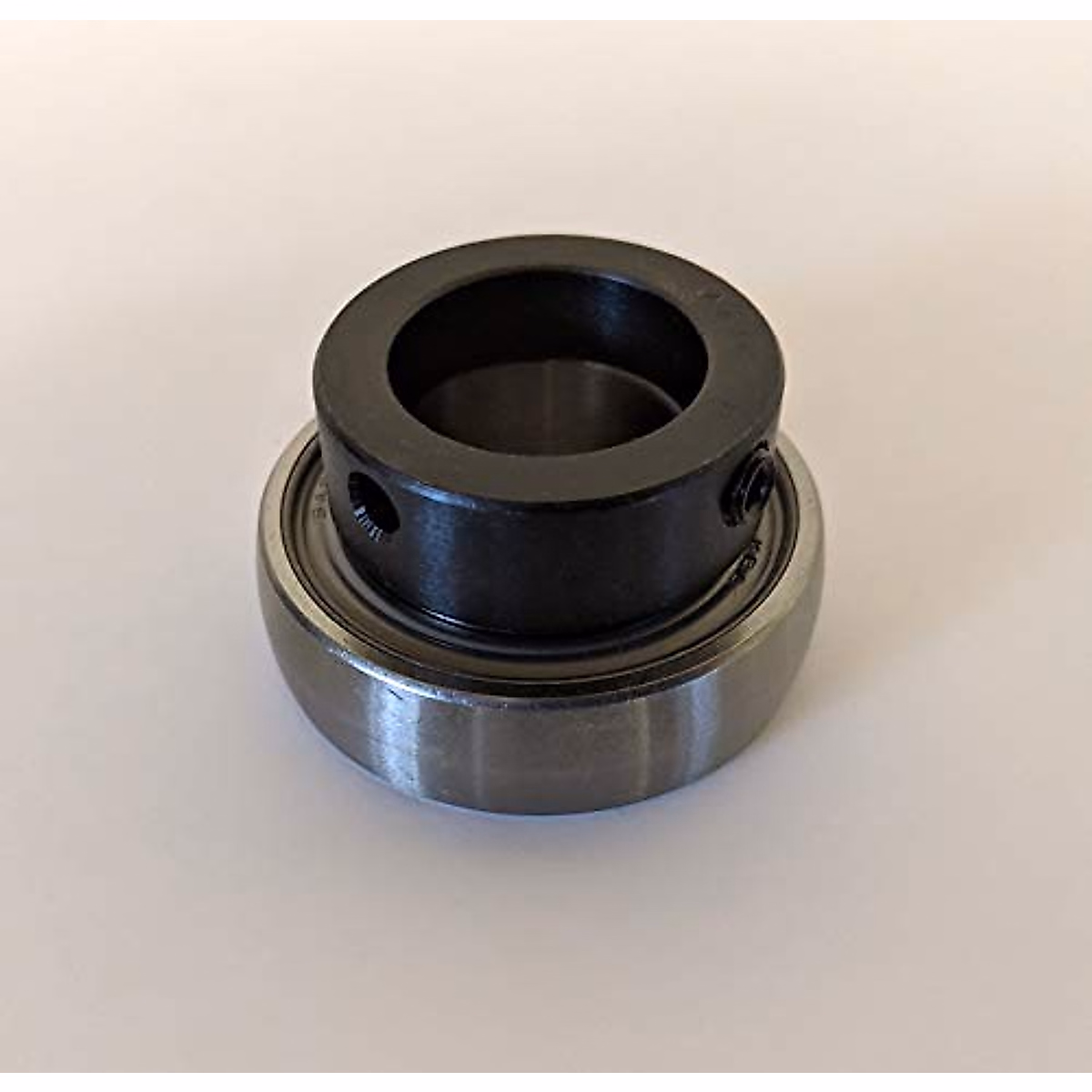 Bearing for Troy-Bilt Tomahawk Chippers 1762621 (Older part : 97130)