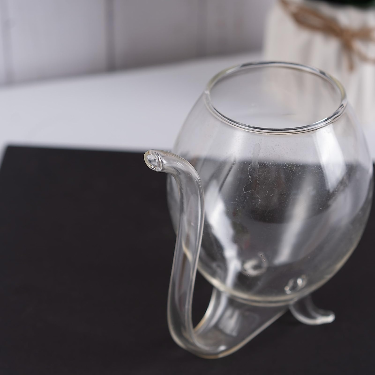 INTOWALK Vampire Wine Glass Cup With Built-in Straw Creative Fancy Fun Cocktail Glasses for Juice, Wine (300ml/10oz) - 2 Pack