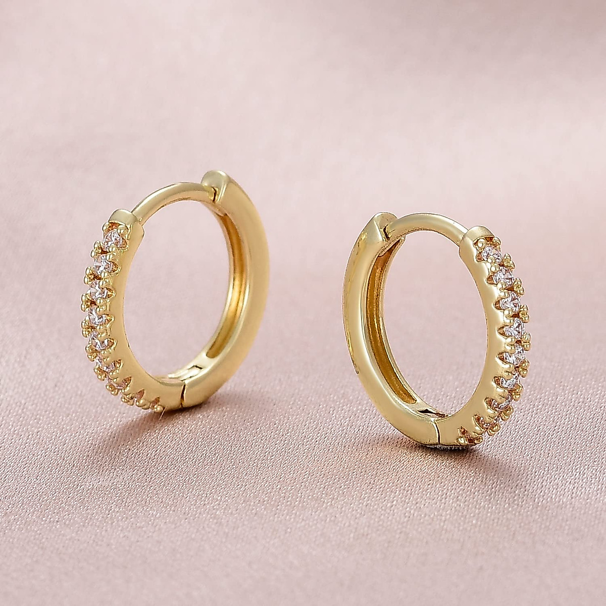 Dreamfox 8 Pairs Huggie Hoop Earrings Small Hypoallergenic 14K Gold Plated Huggie Earrings For Women Simple Huggie Stud Earrings Set Christmas Gift (one size, Gold-3)