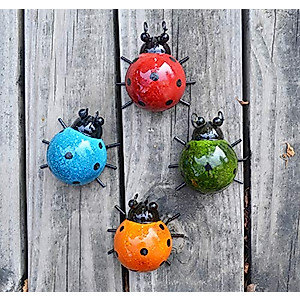 GIFTME 5 Metal Garden Wall Art Decorative Set of 4 Cute Ladybugs Outdoor Wall Sculptures