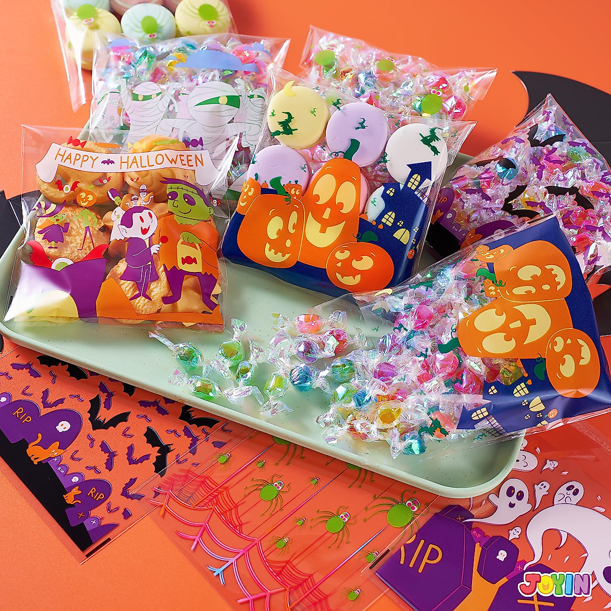 JOYIN 150 PCS Halloween Cellophane Treat Bags, Halloween Clear Self-adhesive Candy Bags, Halloween Plastic Cookie Bags for Trick or Treat, Halloween Goodie Bags for Party Favor Supplies