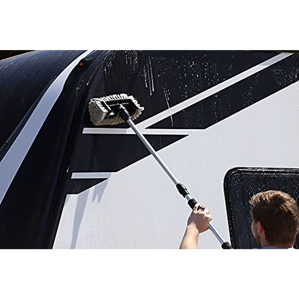 303 Products RV Wash & Seal - Clean, Streak-Free Finish, pH Neutral with High Foaming Formula, Provides A Deep Gloss Finish on RVs, Campers, Pop-ups, and Motorhomes, 1 Gallon (30240)